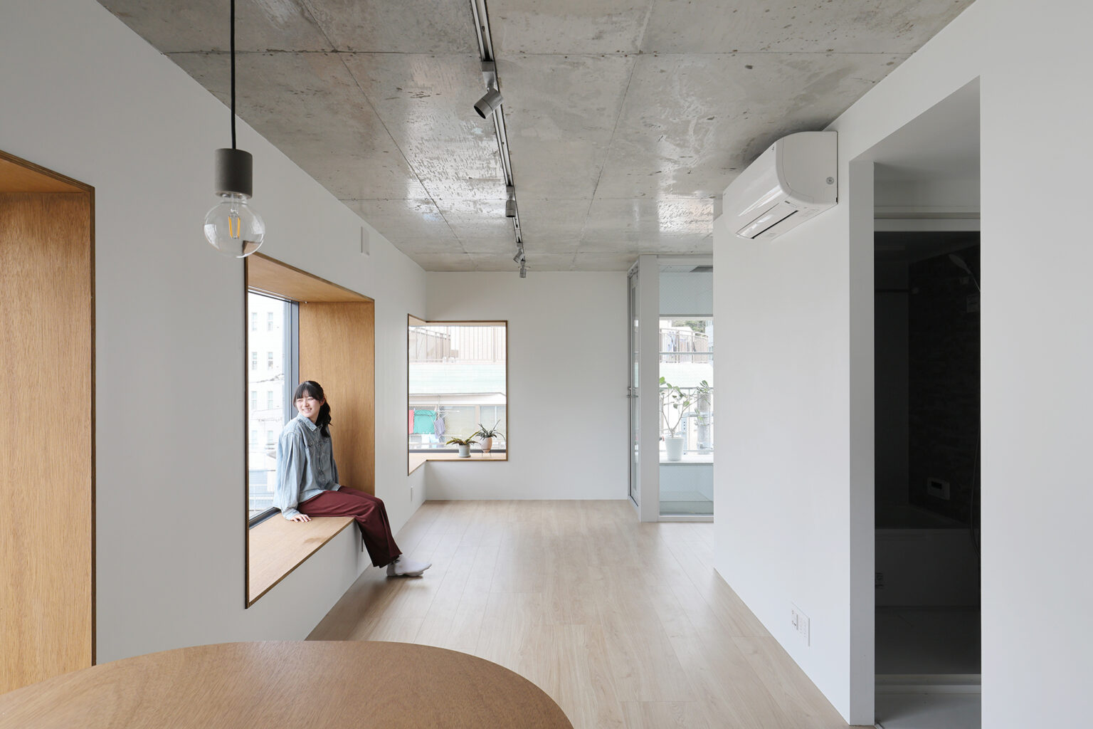 こしかけ窓の集合住宅 – YY architects