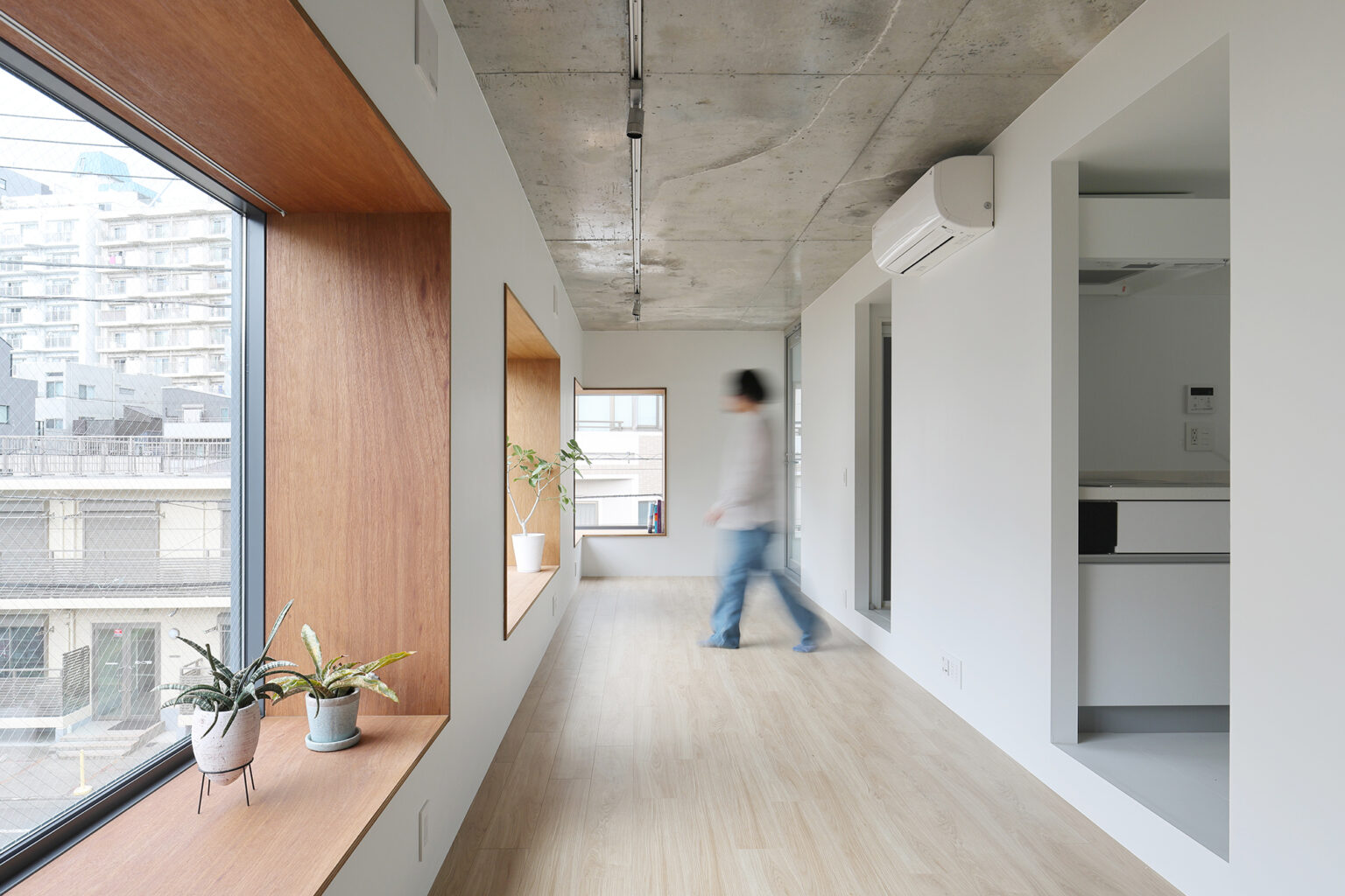 こしかけ窓の集合住宅 – YY architects